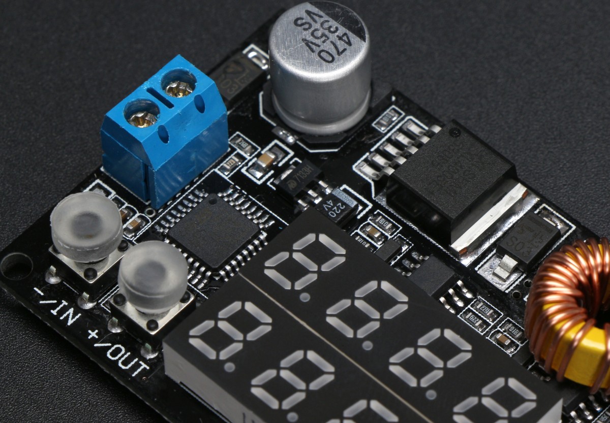 Numerical Control Constant Current / Voltage Regulator Dual LED Display ...